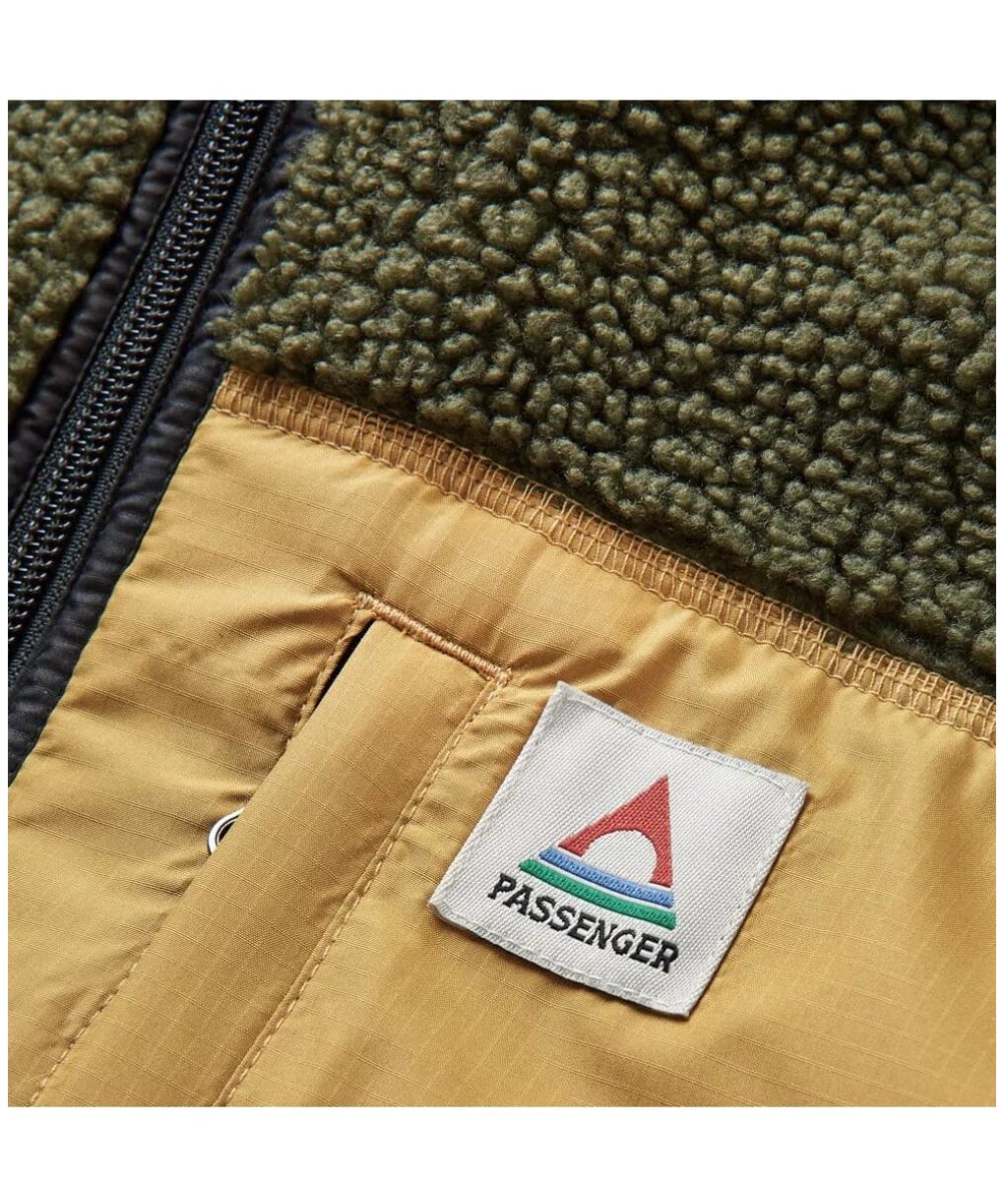 Men's Passenger Clothing Born Explorer Recycled Polar-Lined Sherpa Fleece